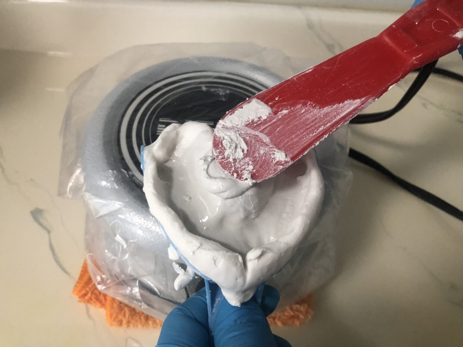 Elaboración de un guarda oclusal de acetato. – hr-dental.com